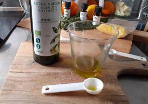 DIY Anti-Cellulite Body Cream - The Lost Herbs