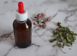 DIY Spring Fever Tincture - The Lost Herbs