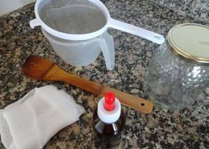 DIY Spring Fever Tincture - The Lost Herbs