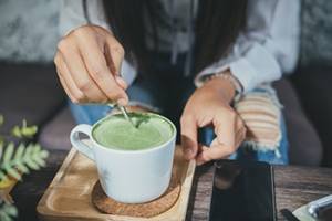 10 Teas You Should Avoid Drinking Before Bedtime - The Lost Herbs