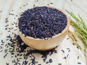 Why You Should Eat “Forbidden Rice” - The Lost Herbs