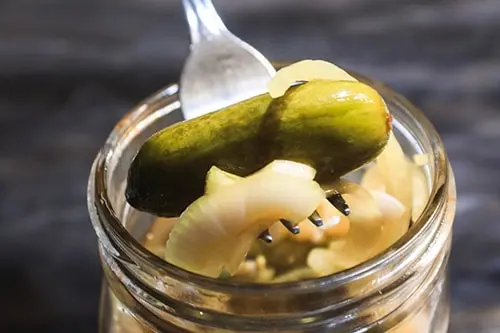 Medicinal Honey Garlic Pickles - The Lost Herbs