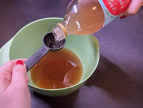 Homemade Cold Sore Spray - The Lost Herbs