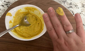 DIY Antifungal Poultice - The Lost Herbs