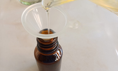 DIY Clove Oil for Toothache - The Lost Herbs
